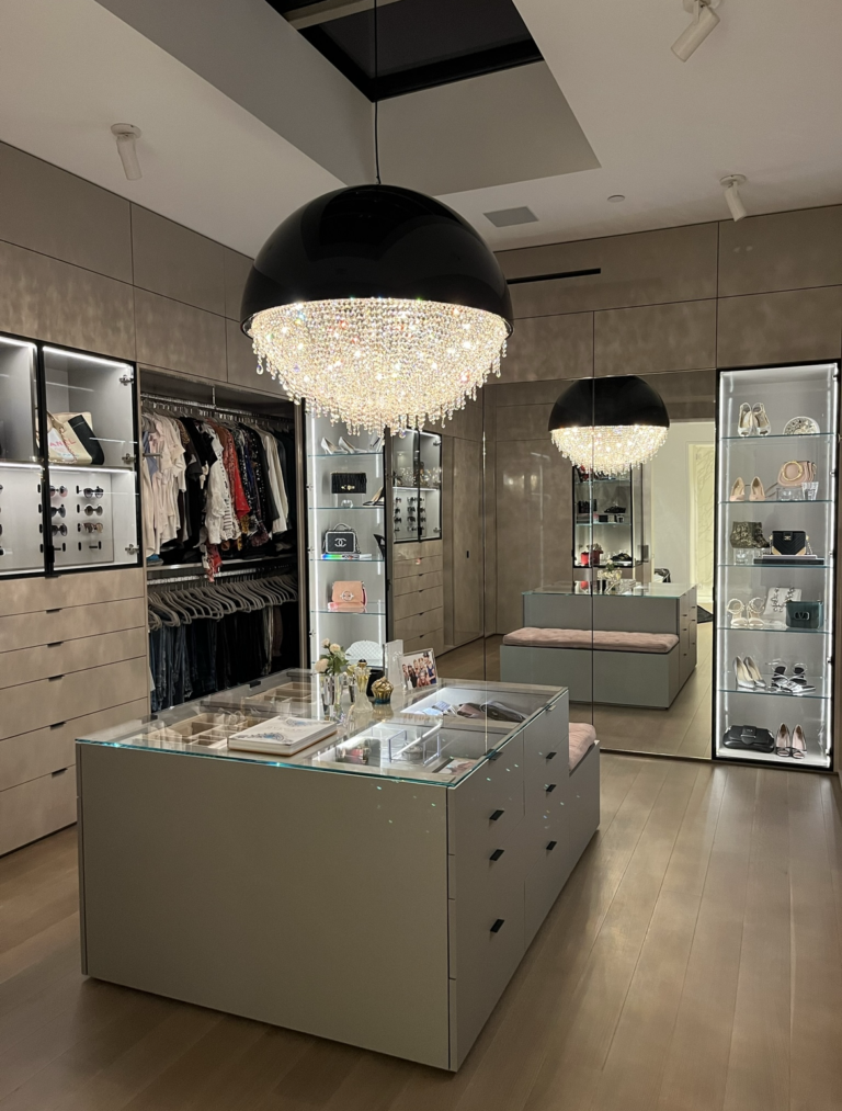 Sparkling bedroom design